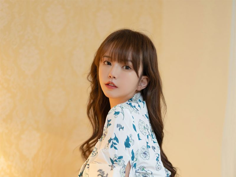 『杨晨晨』与「语画界」合作的作品 | 287套高清写真（全） 完结更新-微看VCAN